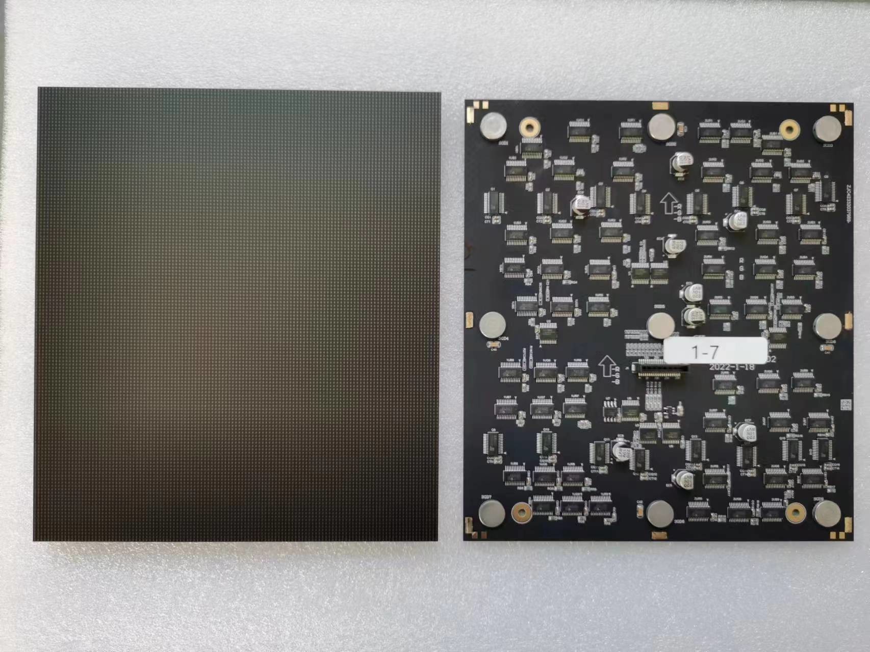 COB LED Video Wall P0.9 P1.25 P1.56 4K 8K For Monitoring Center Control ...