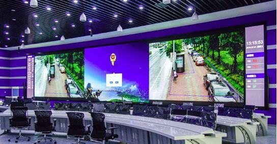 Training Room Fine Pitch LED Display P1.667 small pixel LED video ...